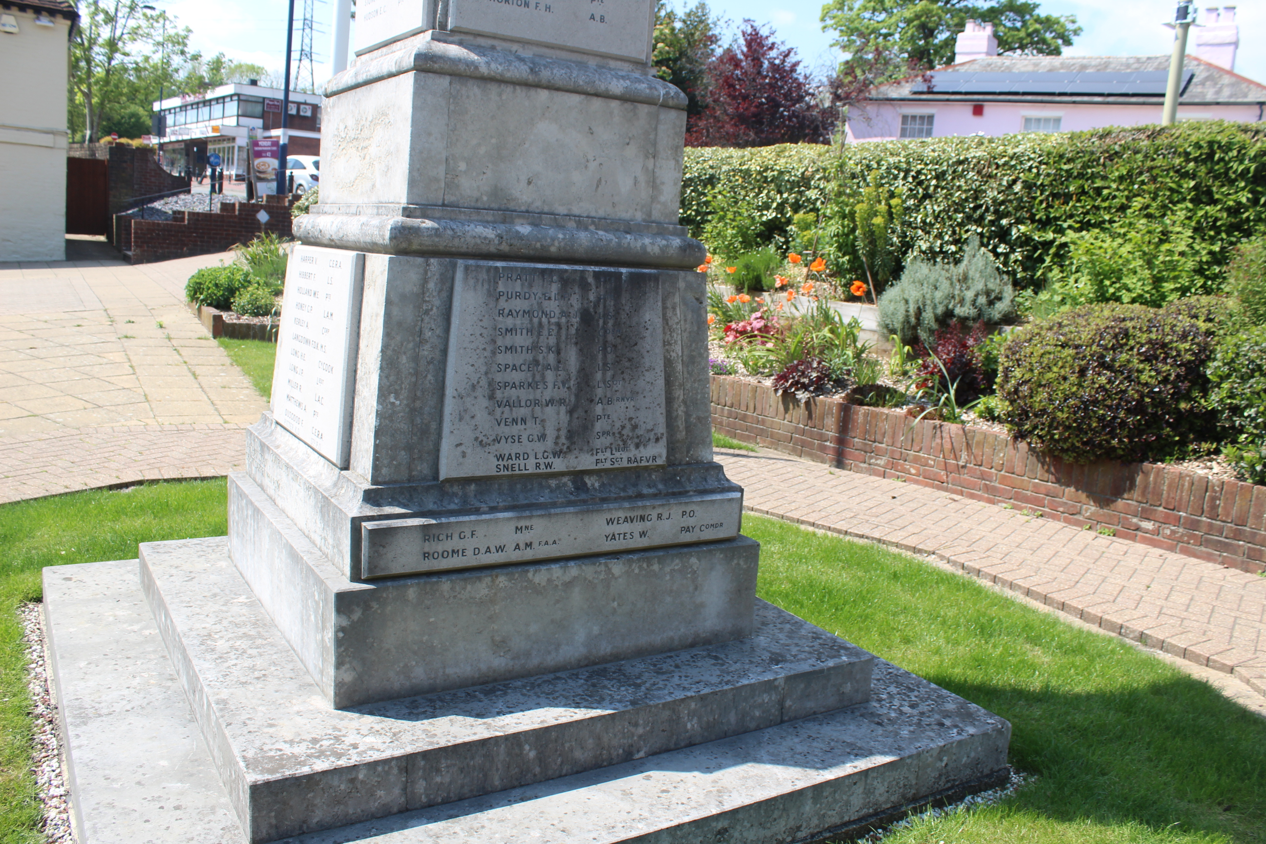 Horndean - War Memorials Online